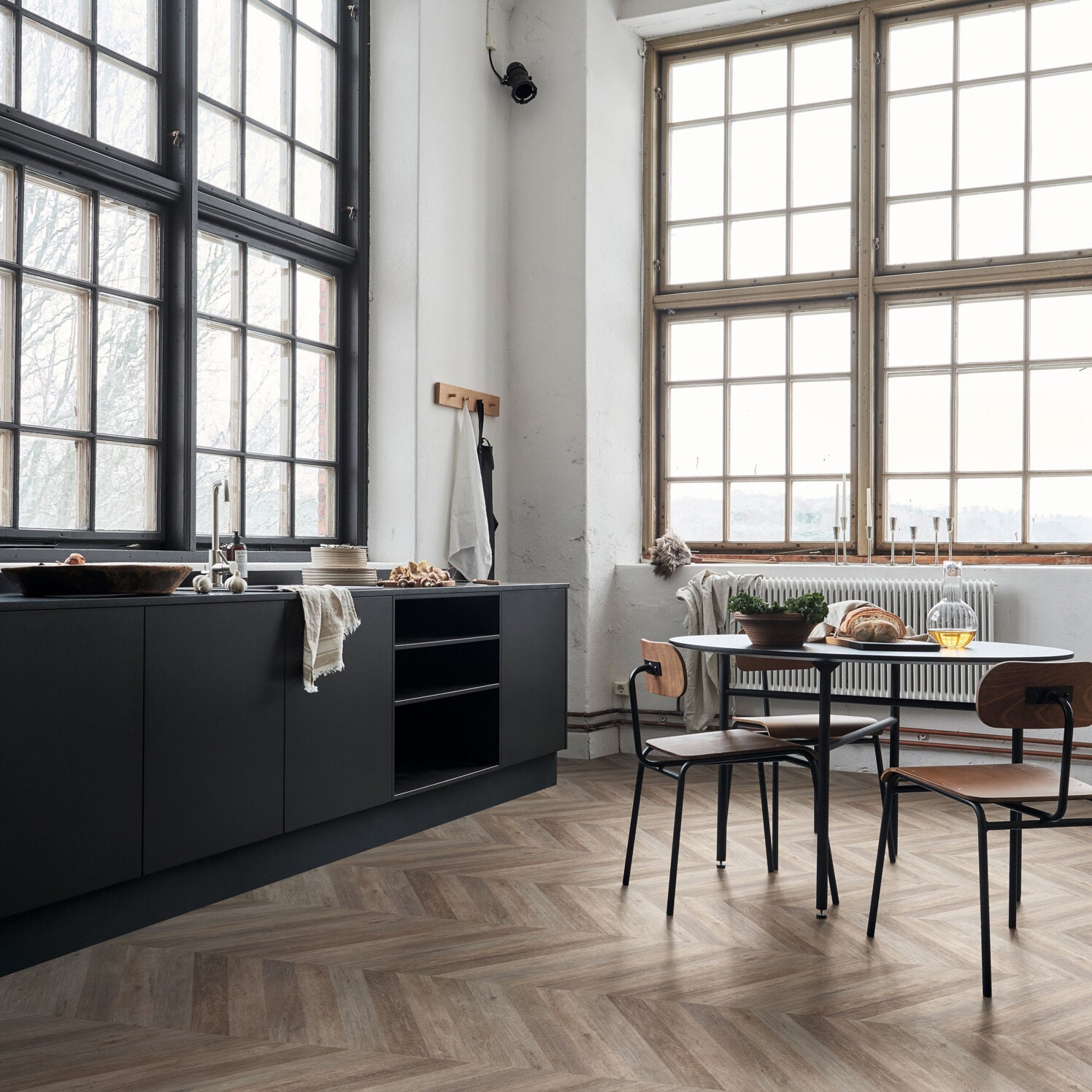 Ta bort och lägg ny plastmatta - så här gör du - Happy Homes